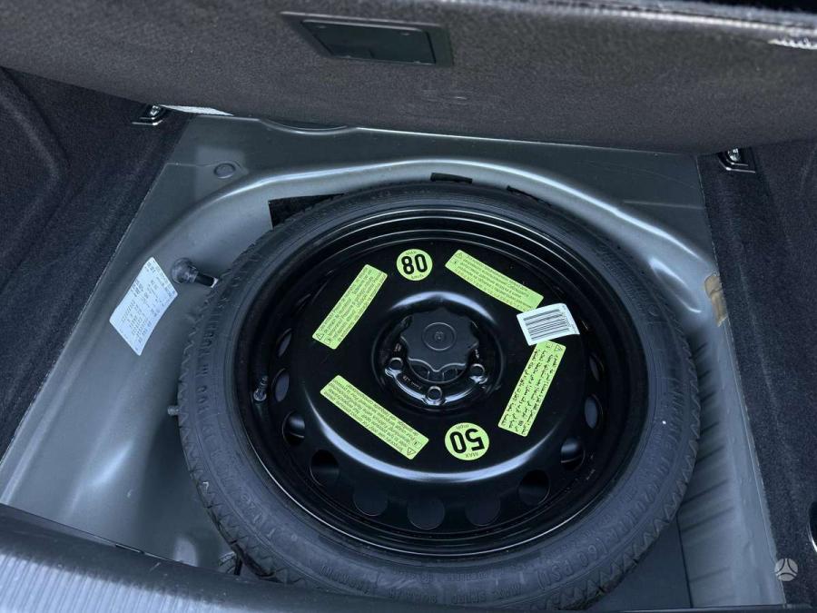 Pelēks Audi A4 2010 Kauņa, ar dzinēja tilpumu 1.80 L un nobraukumu 248 tūkst. km par 5950 €, foto 17 vietnē AUTOMOTO.COM.LV
