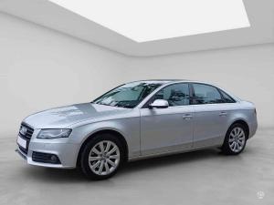 Pelēks Audi A4 2010 Viļņa, ar dzinēja tilpumu 3.00 L un nobraukumu 295 tūkst. km par 7190 €, foto  vietnē AUTOMOTO.COM.LV