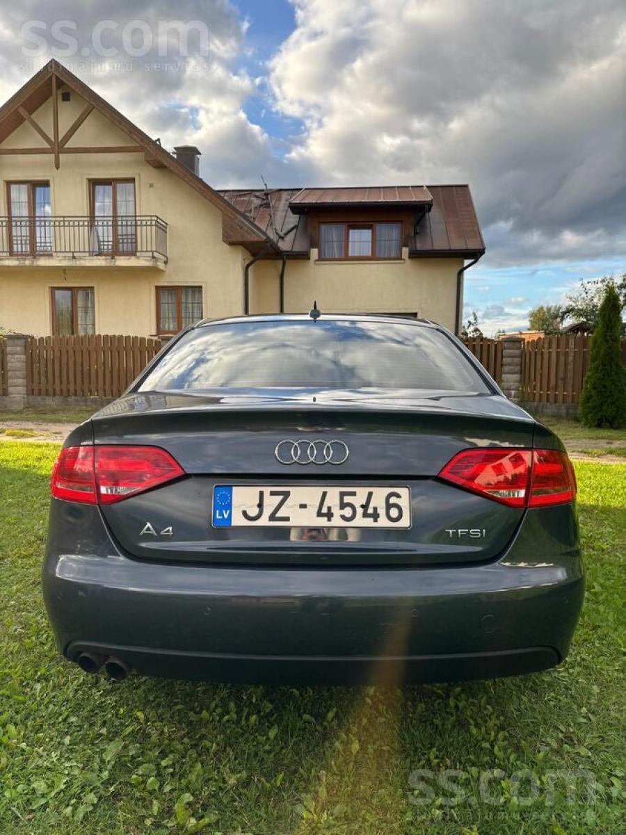 Pelēks Audi A4 2010 Rīga, ar dzinēja tilpumu 1.80 L un nobraukumu 363 tūkst. km par 4100 €, foto 5 vietnē AUTOMOTO.COM.LV