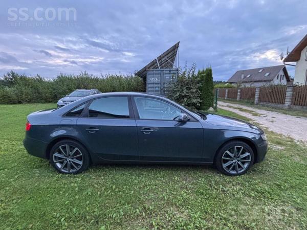 Audi A4 2010 Rīga vietnē Pelēks Audi A4 2010 Rīga, ar dzinēja tilpumu 1.80 L un nobraukumu 363 tūkst. km par 4100 €, foto 8 vietnē AUTOMOTO.COM.LV
