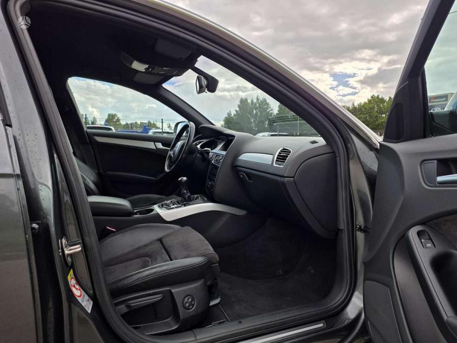 Pelēks Audi A4 2010 Tauragė, ar dzinēja tilpumu 1.80 L un nobraukumu 249 tūkst. km par 4990 €, foto 14 vietnē AUTOMOTO.COM.LV