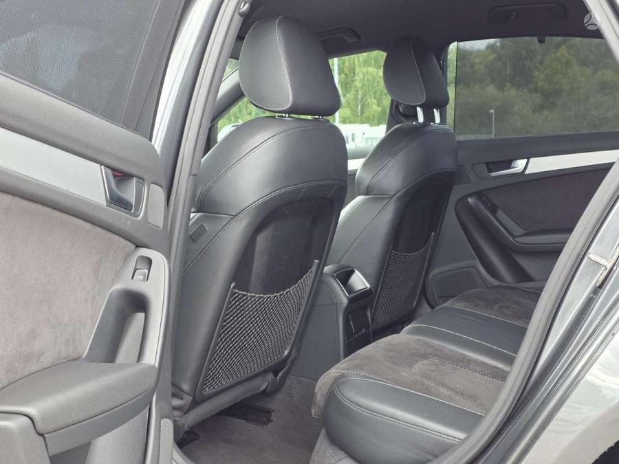 Pelēks Audi A4 2010 Tauragė, ar dzinēja tilpumu 1.80 L un nobraukumu 249 tūkst. km par 4990 €, foto 24 vietnē AUTOMOTO.COM.LV