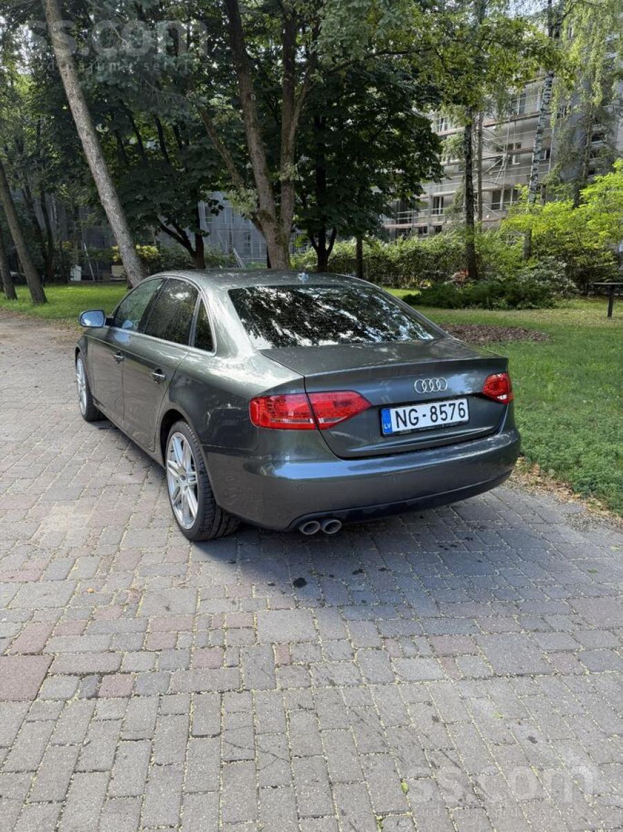 Grey Audi A4 2010 in Riga, with an engine capacity of 2.00 L and mileage of 444 thousand km for 5000 €, photo 5 on AUTOMOTO.COM.LV