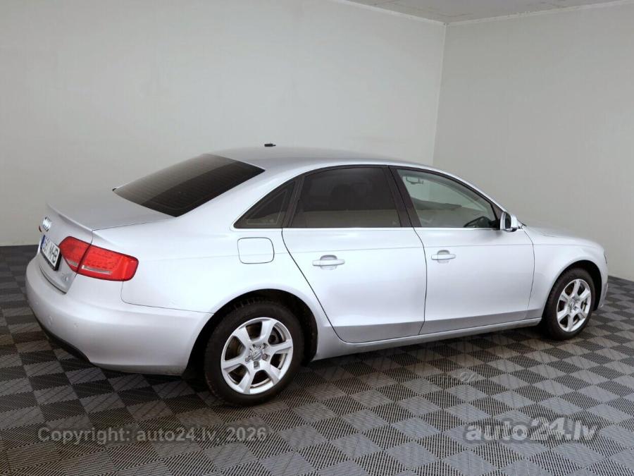 Grey Audi A4 2011 in Tallinn, with an engine capacity of 1.80 L and mileage of 222 thousand km for 3499 €, photo 3 on AUTOMOTO.COM.LV