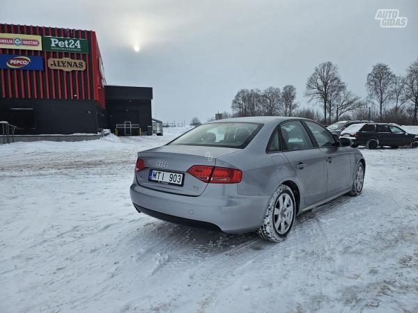 Pelēks Audi A4 2011 Klaipėda, ar dzinēja tilpumu 2.00 L un nobraukumu 277 tūkst. km par 4500 €, foto 7 vietnē AUTOMOTO.COM.LV