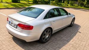 Grey Audi A4 2011 in Kaunas, with an engine capacity of 1.80 L and mileage of 212 thousand km for 5400 €, photo 5 on AUTOMOTO.COM.LV