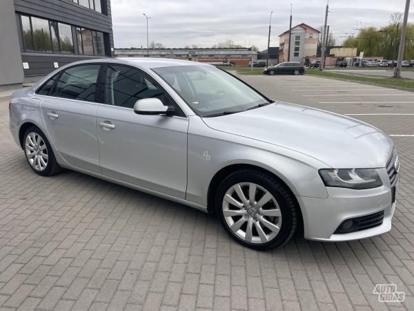 Pelēks Audi A4 2011 Kauņa, ar dzinēja tilpumu 2.00 L un nobraukumu 142 tūkst. km par 6700 €, foto 5 vietnē AUTOMOTO.COM.LV