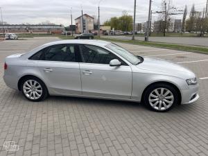 Pelēks Audi A4 2011 Kauņa, ar dzinēja tilpumu 2.00 L un nobraukumu 142 tūkst. km par 6700 €, foto 9 vietnē AUTOMOTO.COM.LV