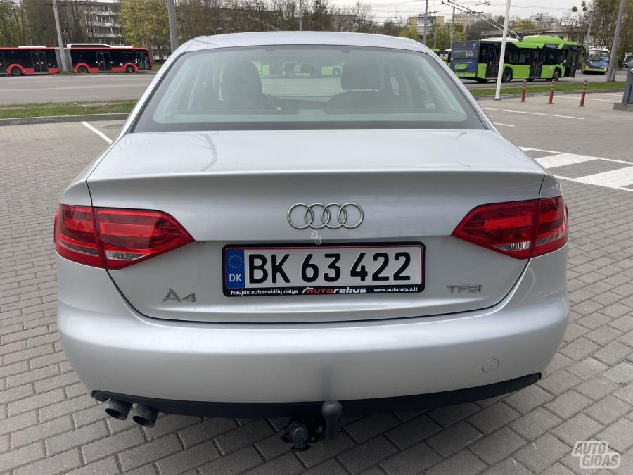 Pelēks Audi A4 2011 Kauņa, ar dzinēja tilpumu 2.00 L un nobraukumu 142 tūkst. km par 6700 €, foto 16 vietnē AUTOMOTO.COM.LV