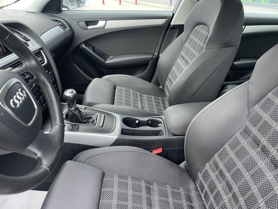Pelēks Audi A4 2011 Kauņa, ar dzinēja tilpumu 2.00 L un nobraukumu 142 tūkst. km par 6700 €, foto 25 vietnē AUTOMOTO.COM.LV