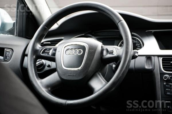 Grey Audi A4 2011 in Riga, with an engine capacity of 3.00 L and mileage of 326 thousand km for 6990 €, photo 8 on AUTOMOTO.COM.LV