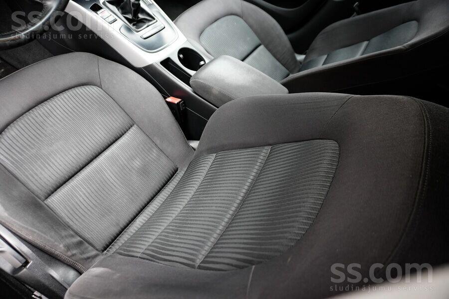 Grey Audi A4 2011 in Riga, with an engine capacity of 3.00 L and mileage of 326 thousand km for 6990 €, photo 13 on AUTOMOTO.COM.LV