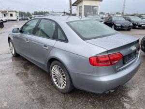 Pelēks Audi A4 2011 Panevēža, ar dzinēja tilpumu 2.00 L un nobraukumu 242 tūkst. km par 5500 €, foto 8 vietnē AUTOMOTO.COM.LV