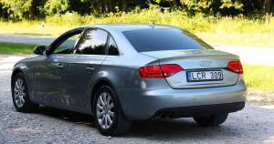 Pelēks Audi A4 2011 Kretinga, ar dzinēja tilpumu 1.98 L un nobraukumu 310 tūkst. km par 4499 €, foto 10 vietnē AUTOMOTO.COM.LV