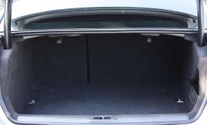 Pelēks Audi A4 2011 Kretinga, ar dzinēja tilpumu 1.98 L un nobraukumu 310 tūkst. km par 4499 €, foto 16 vietnē AUTOMOTO.COM.LV