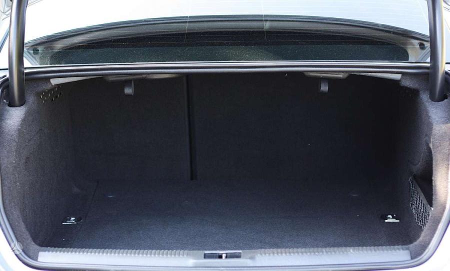 Pelēks Audi A4 2011 Kretinga, ar dzinēja tilpumu 1.98 L un nobraukumu 310 tūkst. km par 4499 €, foto 16 vietnē AUTOMOTO.COM.LV