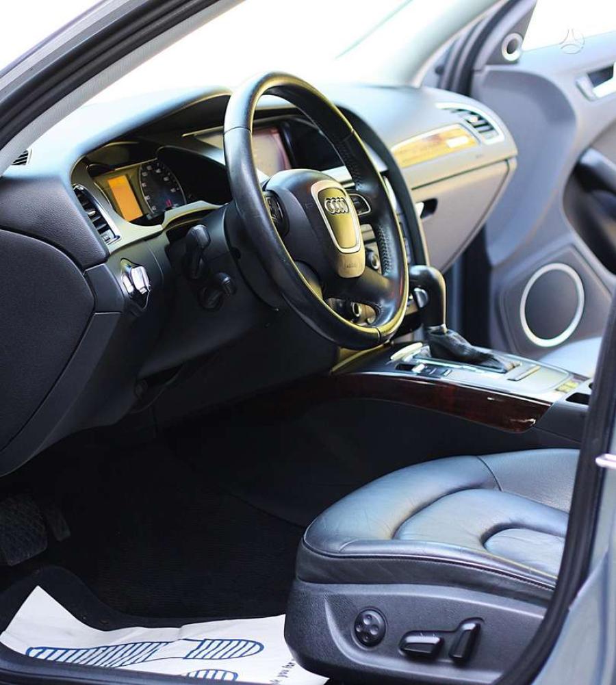 Pelēks Audi A4 2011 Kretinga, ar dzinēja tilpumu 1.98 L un nobraukumu 310 tūkst. km par 4499 €, foto 19 vietnē AUTOMOTO.COM.LV