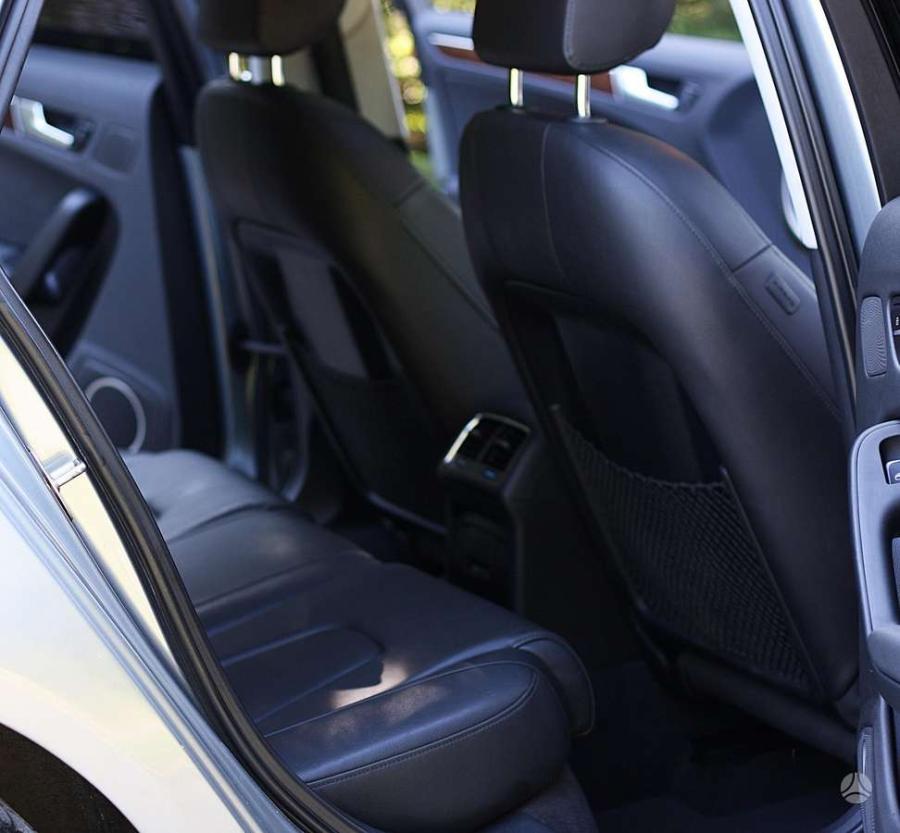 Pelēks Audi A4 2011 Kretinga, ar dzinēja tilpumu 1.98 L un nobraukumu 310 tūkst. km par 4499 €, foto 33 vietnē AUTOMOTO.COM.LV