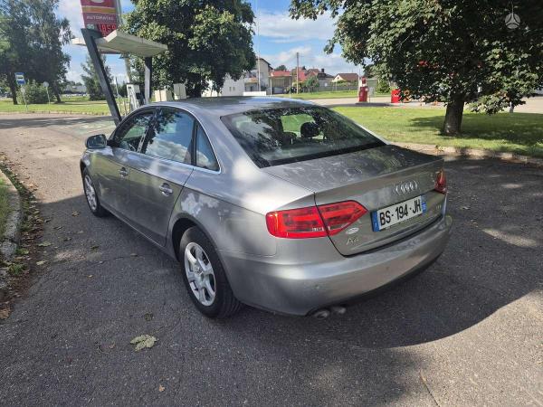 Grey Audi A4 2011 in Taurage, with an engine capacity of 1.97 L and mileage of 314 thousand km for 5500 €, photo 7 on AUTOMOTO.COM.LV