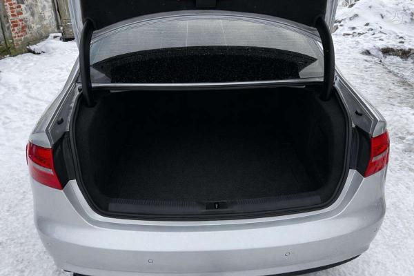 Grey Audi A4 2012 in Vilkaviskis, with an engine capacity of 1.80 L and mileage of 191 thousand km for 7500 €, photo 11 on AUTOMOTO.COM.LV