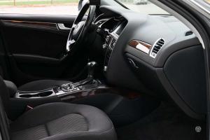 Pelēks Audi A4 2012 Kretinga, ar dzinēja tilpumu 1.80 L un nobraukumu 188 tūkst. km par 7450 €, foto 23 vietnē AUTOMOTO.COM.LV