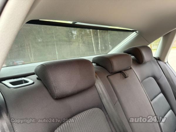 Grey Audi A4 2012 in Tallinn, with an engine capacity of 1.80 L and mileage of 153 thousand km for 8900 €, photo 10 on AUTOMOTO.COM.LV
