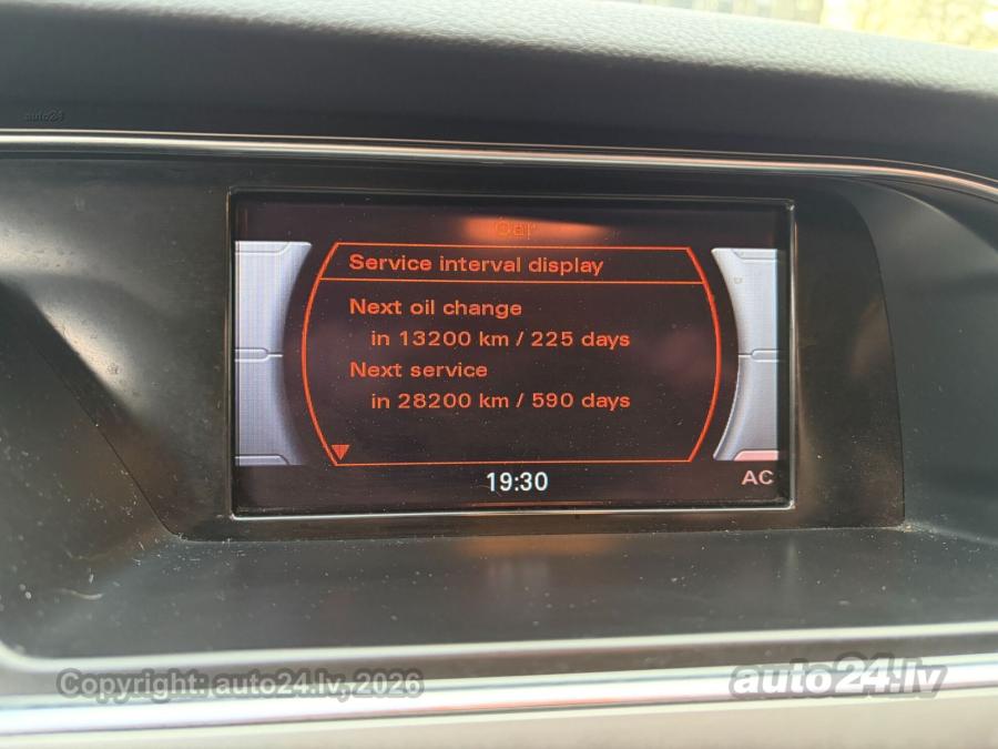 Grey Audi A4 2012 in Tallinn, with an engine capacity of 1.80 L and mileage of 153 thousand km for 8900 €, photo 14 on AUTOMOTO.COM.LV