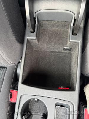 Grey Audi A4 2012 in Tallinn, with an engine capacity of 1.80 L and mileage of 153 thousand km for 8900 €, photo 19 on AUTOMOTO.COM.LV