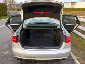 Grey Audi A4 2012 in Tallinn, with an engine capacity of 1.80 L and mileage of 153 thousand km for 8900 €, photo 23 on AUTOMOTO.COM.LV