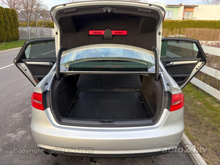 Grey Audi A4 2012 in Tallinn, with an engine capacity of 1.80 L and mileage of 153 thousand km for 8900 €, photo 23 on AUTOMOTO.COM.LV