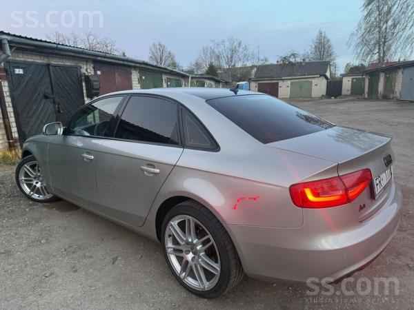 Pelēks Audi A4 2012 Rēzekne, ar dzinēja tilpumu 2.00 L un nobraukumu 256 tūkst. km par 8400 €, foto 5 vietnē AUTOMOTO.COM.LV