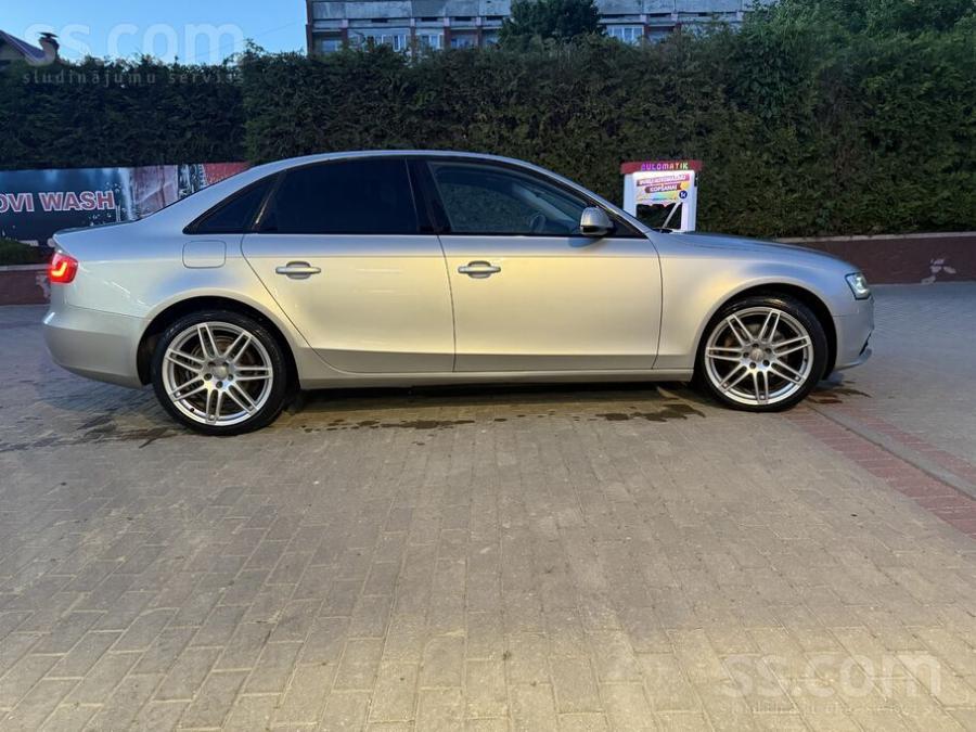 Grey Audi A4 2012 in Valmiera, with an engine capacity of 2.00 L and mileage of 256 thousand km for 8300 €, photo 3 on AUTOMOTO.COM.LV