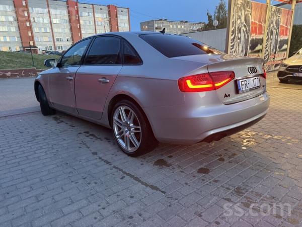 Grey Audi A4 2012 in Valmiera, with an engine capacity of 2.00 L and mileage of 256 thousand km for 8200 €, photo 5 on AUTOMOTO.COM.LV