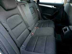 Grey Audi A4 2012 in Riga, with an engine capacity of 2.00 L and mileage of 240 thousand km for 4990 €, photo 25 on AUTOMOTO.COM.LV