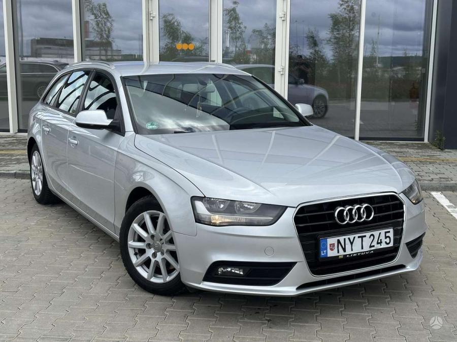 Grey Audi A4 2012 in Vilnius, with an engine capacity of 1.97 L and mileage of 216 thousand km for 5000 €, photo 1 on AUTOMOTO.COM.LV