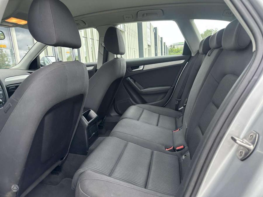Grey Audi A4 2012 in Vilnius, with an engine capacity of 1.97 L and mileage of 216 thousand km for 5000 €, photo 10 on AUTOMOTO.COM.LV
