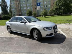 Pelēks Audi A4 2012 Rīga, ar dzinēja tilpumu 2.00 L un nobraukumu 467 tūkst. km par 4500 €, foto 3 vietnē AUTOMOTO.COM.LV