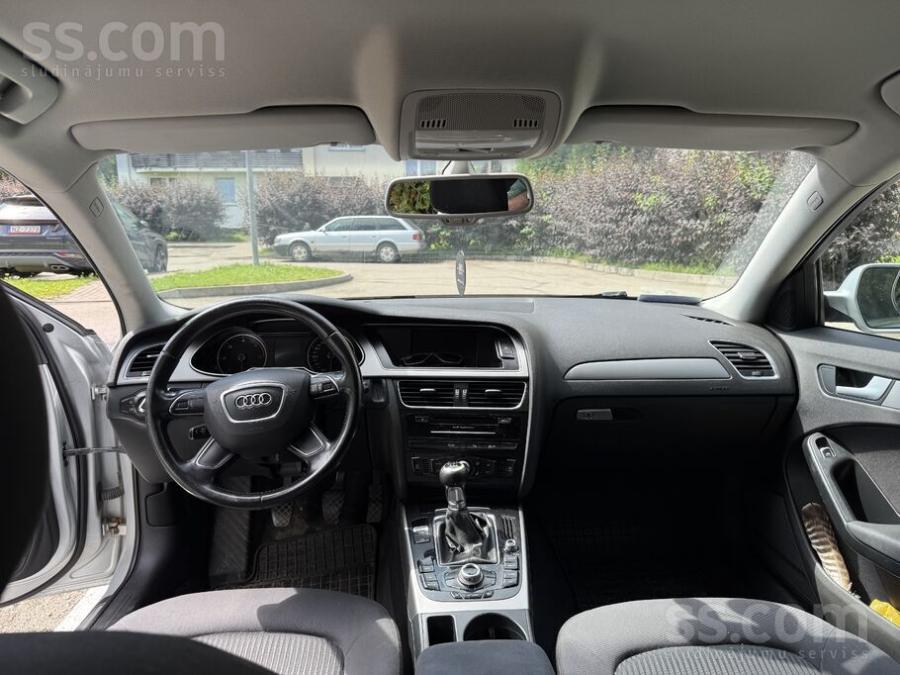 Pelēks Audi A4 2012 Rīga, ar dzinēja tilpumu 2.00 L un nobraukumu 467 tūkst. km par 4500 €, foto 7 vietnē AUTOMOTO.COM.LV