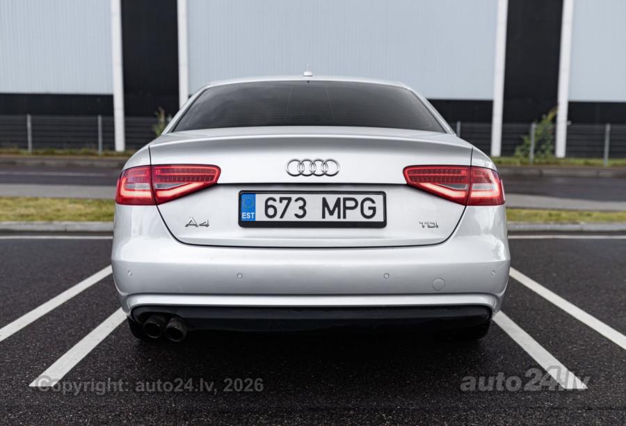 Grey Audi A4 2012 in Tallinn, with an engine capacity of 2.00 L and mileage of 296 thousand km for 3999 €, photo 6 on AUTOMOTO.COM.LV