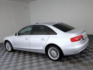 Grey Audi A4 2012 in Tallinn, with an engine capacity of 2.00 L and mileage of 289 thousand km for 4499 €, photo 12 on AUTOMOTO.COM.LV