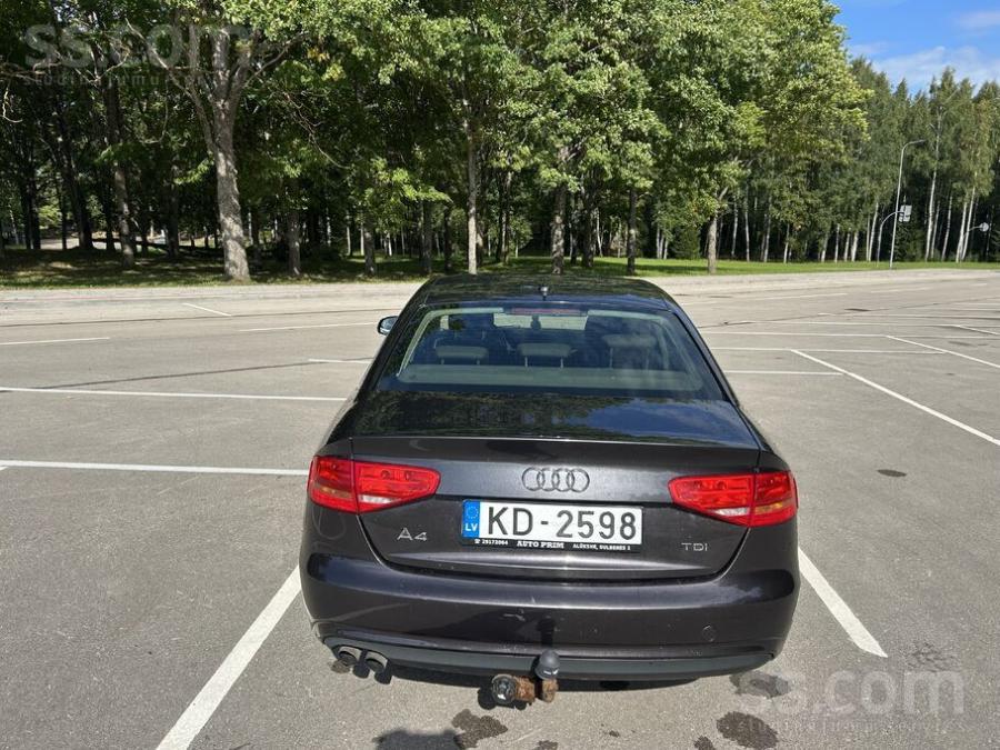 Grey Audi A4 2012 in Aluksne, with an engine capacity of 2.00 L and mileage of 0 thousand km for 4800 €, photo 9 on AUTOMOTO.COM.LV