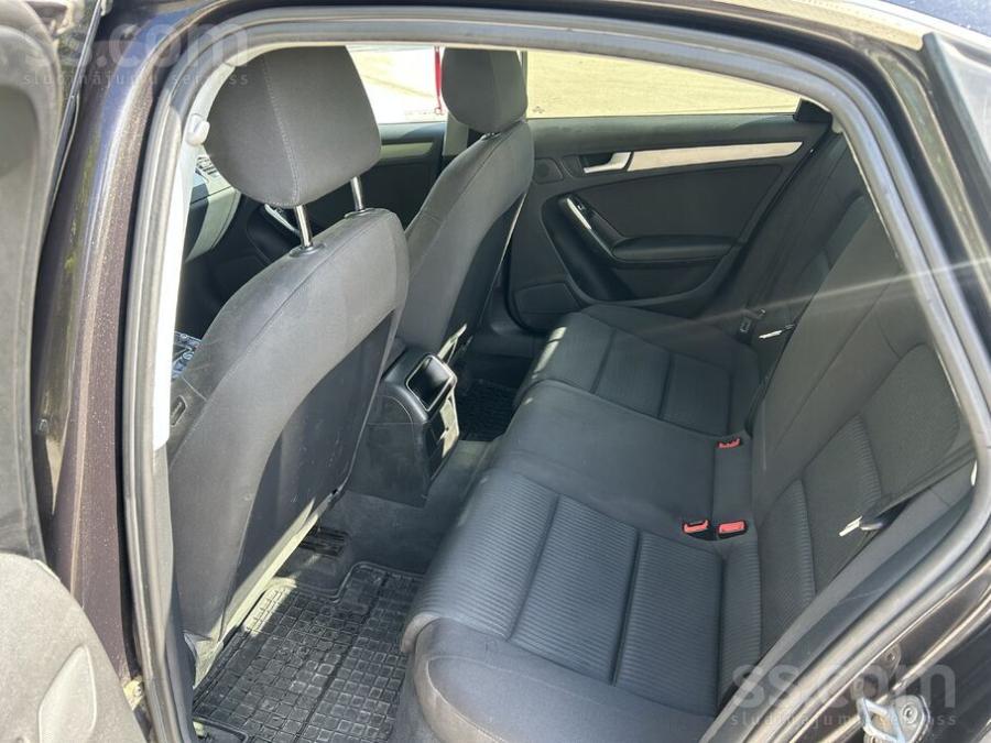 Grey Audi A4 2012 in Aluksne, with an engine capacity of 2.00 L and mileage of 0 thousand km for 4800 €, photo 23 on AUTOMOTO.COM.LV