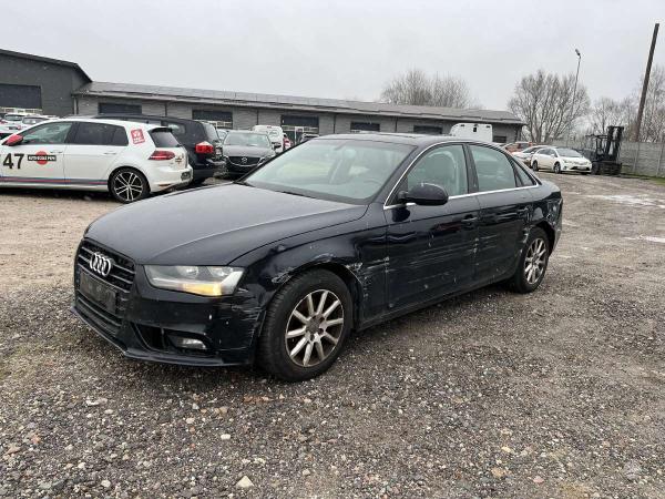 Grey Audi A4 2013 in Taurage, with an engine capacity of 1.97 L and mileage of 300 thousand km for 4900 €, photo 2 on AUTOMOTO.COM.LV