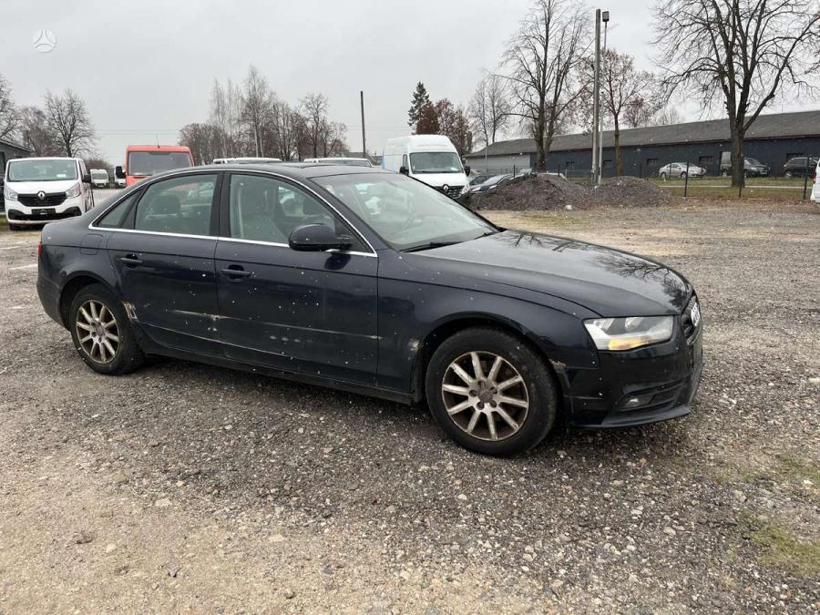 Grey Audi A4 2013 in Taurage, with an engine capacity of 1.97 L and mileage of 300 thousand km for 4900 €, photo 4 on AUTOMOTO.COM.LV