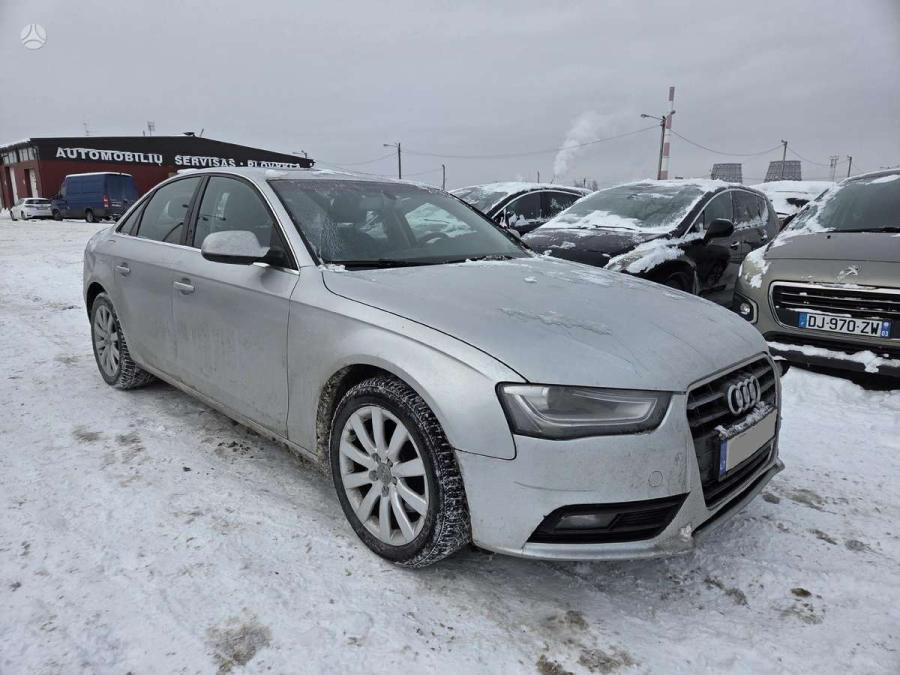Grey Audi A4 2013 in Vilnius, with an engine capacity of 1.98 L and mileage of 168 thousand km for 6700 €, photo 3 on AUTOMOTO.COM.LV