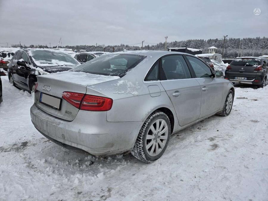 Grey Audi A4 2013 in Vilnius, with an engine capacity of 1.98 L and mileage of 168 thousand km for 6700 €, photo 4 on AUTOMOTO.COM.LV