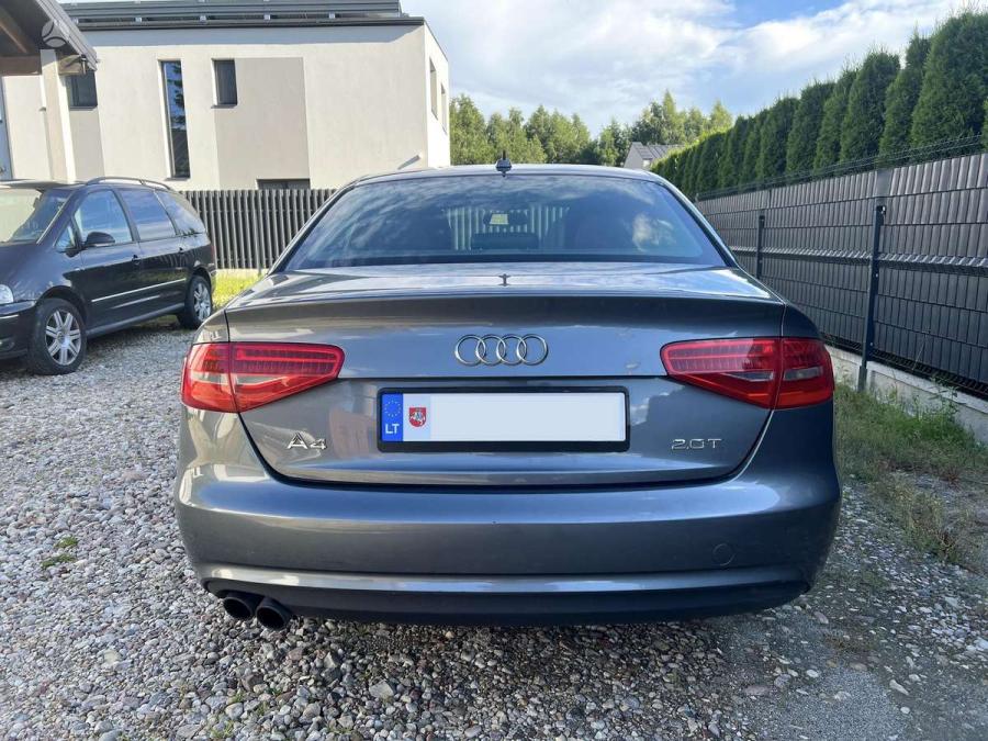 Grey Audi A4 2013 in Vilnius, with an engine capacity of 1.98 L and mileage of 205 thousand km for 6500 €, photo 12 on AUTOMOTO.COM.LV