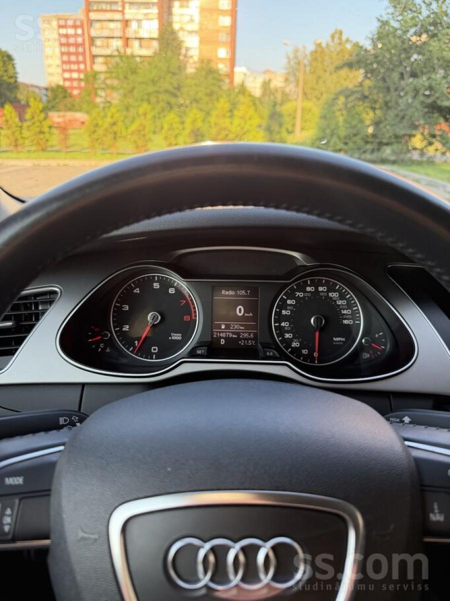 Pelēks Audi A4 2014 Rīga, ar dzinēja tilpumu 2.00 L un nobraukumu 215 tūkst. km par 10000 €, foto 10 vietnē AUTOMOTO.COM.LV