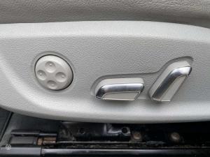 Grey Audi A4 2014 in Vilnius, with an engine capacity of 1.98 L and mileage of 161 thousand km for 9300 €, photo 16 on AUTOMOTO.COM.LV