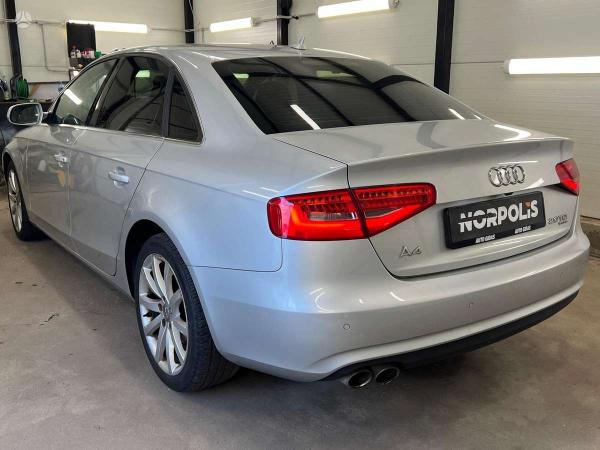 Pelēks Audi A4 2014 Viļņa, ar dzinēja tilpumu 1.97 L un nobraukumu 170 tūkst. km par 9257 €, foto 7 vietnē AUTOMOTO.COM.LV
